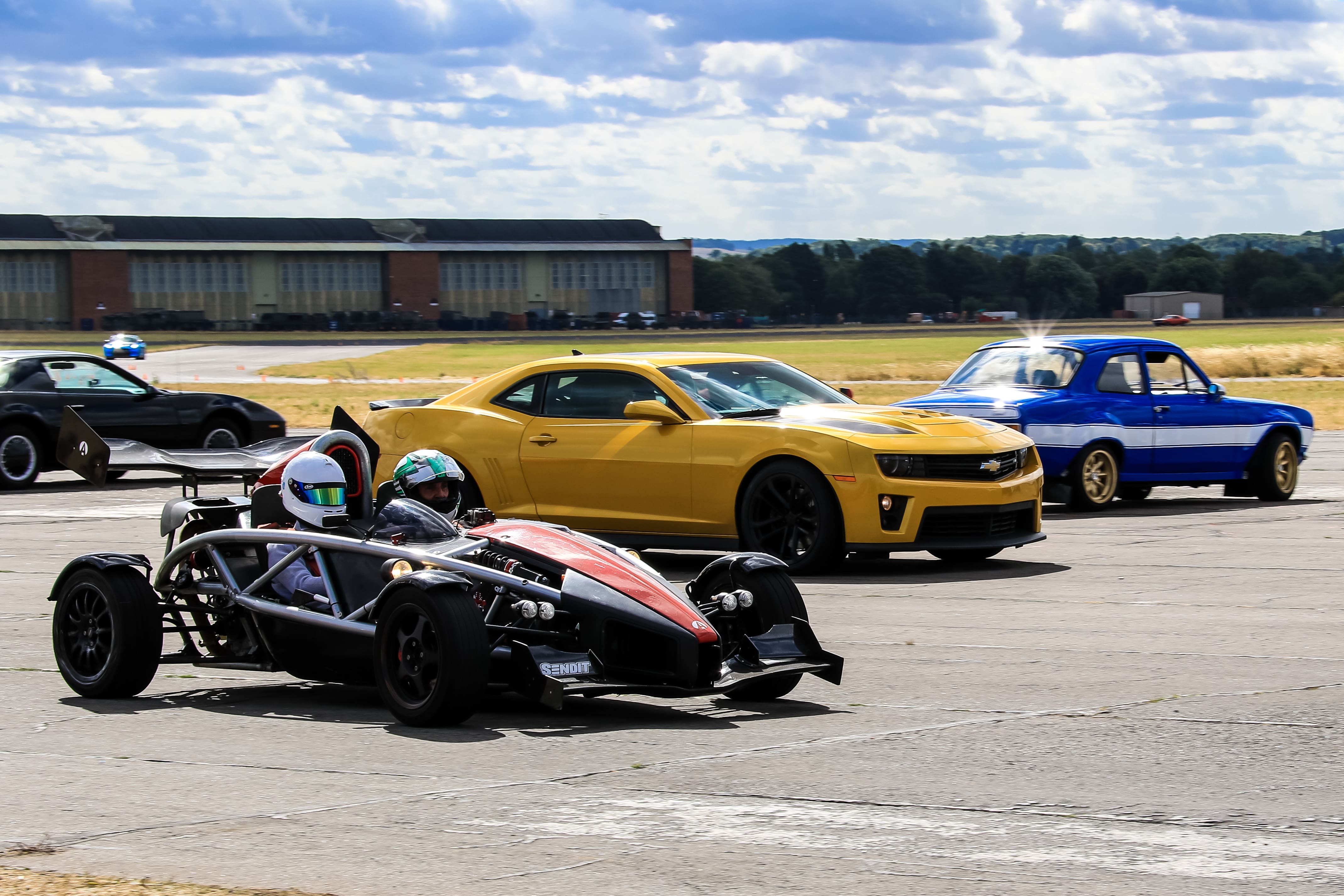 Car Chase Heroes – Fast cars and a race track – Pete Greensmith